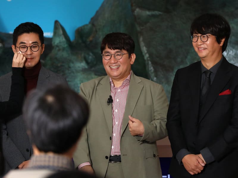The Man Behind BTS Becomes a Billionaire and Makes Billboard History ...